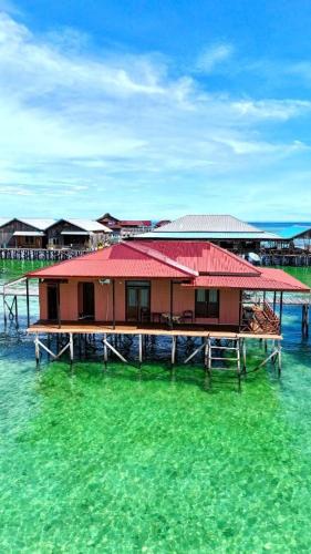 Derawan Fisheries Cottage, Derawan Islands (updated prices 2025)