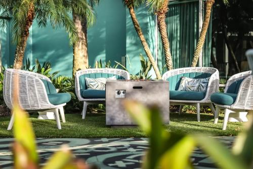 Hotel Landy Orlando Universal Blvd, a Tribute Portfolio Hotel, Orlando ...