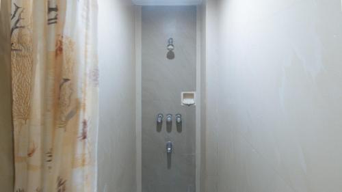 Sunette Tower Makati, Manila (updated prices 2025)