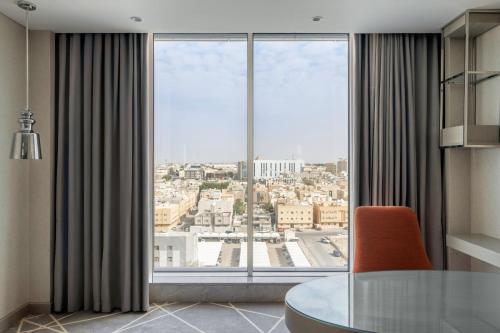 Radisson Blu Hotel and Convention Center, Riyadh Minhal, Riyadh ...