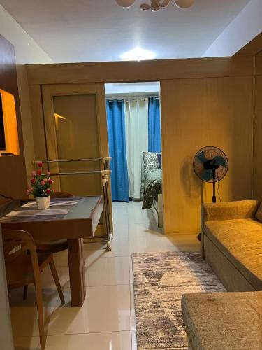 MNM Place, Manila (updated prices 2025)