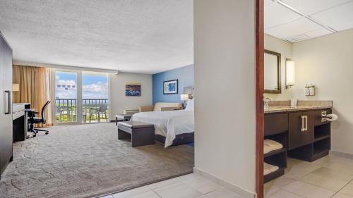 Holiday Inn Ponce & El Tropical Casino by IHG, Ponce (updated prices 2025)