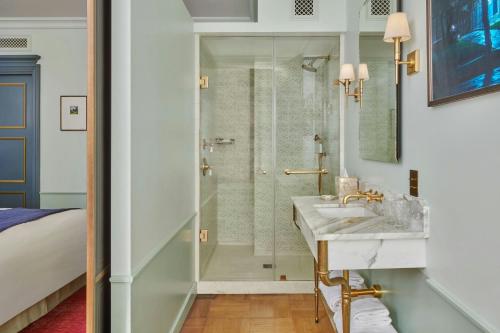 Hotel Per La, Autograph Collection, Los Angeles (updated prices 2025)