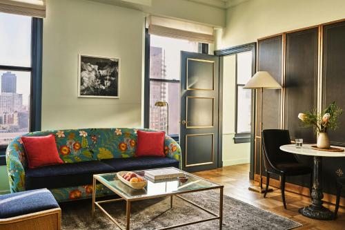 Hotel Per La, Autograph Collection, Los Angeles (updated prices 2025)