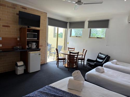 Caboolture Riverlakes Boutique Motel, Caboolture (updated prices 2025)