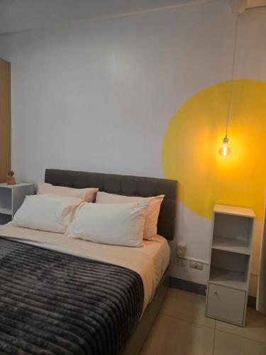 MS PASAY HOMESTAY STUDIO in 101 NEWPORT BLVD, FREE NETFLIX near AIRPORT ...