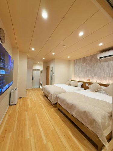 Sensoji Temple,2bedrooms,Tokyo Skytree,Ueno, Ginza,Omotesando,Shibuya ...