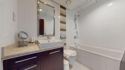 Sophisticated 1BR with Burj Khalifa Views, Dubai (updated prices 2026)
