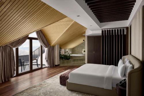 Radisson Blu Resort & Spa, Korek Mountain, Rawandoz (updated prices 2025)