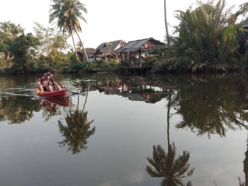 Artist's Place Trat, Trat (updated prices 2025)
