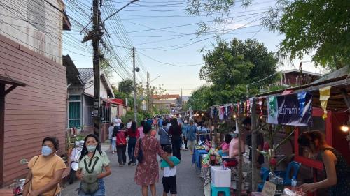 Artist's Place Trat, Trat (updated prices 2025)