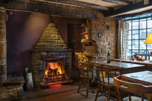 The Feathers Hotel, Helmsley, North Yorkshire, Helmsley – Updated 2022 ...