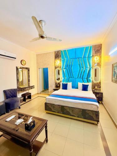New Pakeeza Hotel, Lahore (updated prices 2025)