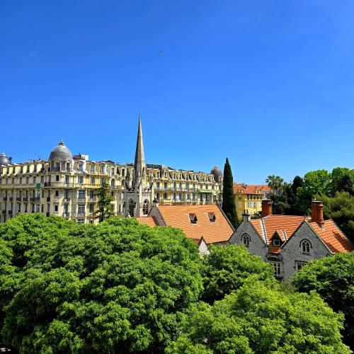 Hotel Carlton Nice, Partially Renovated, Nice (updated prices 2025)