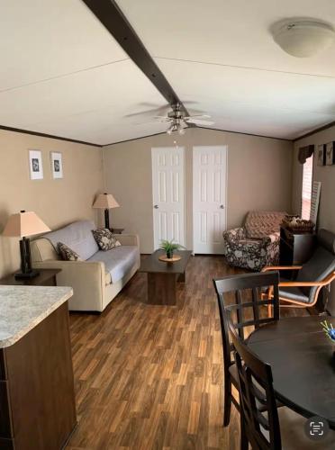 Falcon Cottages, Niagara-on-the-Lake (updated prices 2026)