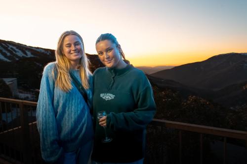 Attunga Alpine Lodge & Apartments, Falls Creek (updated prices 2025)