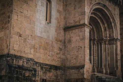 Casa da Portagem by PURUS, Coimbra (updated prices 2025)