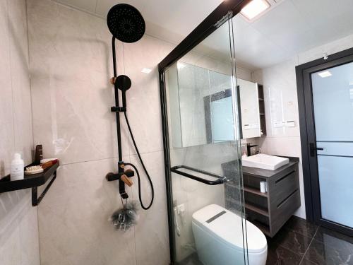 20 million luxury three-bedroom smart home, large projector, cooking ...