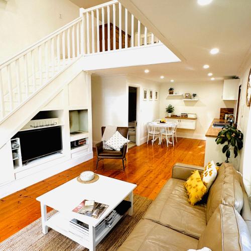 Aldgate Creek Cottage, Aldgate (updated prices 2025)