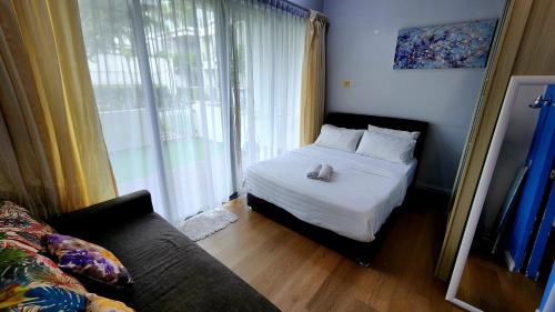 BC @ Imago Loft 4B Garden Studio Homestay (3 Pax), Kota Kinabalu ...