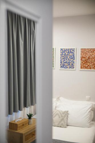 Navitas House, Athens (updated prices 2025)