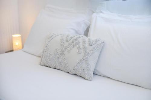 Navitas House, Athens (updated prices 2025)