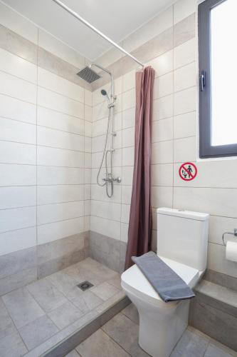 Navitas House, Athens (updated prices 2025)