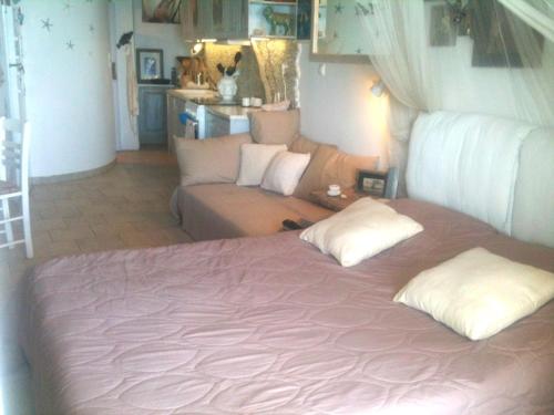 Oneiro Beach Bungalow Studio, Plaka Milou (updated prices 2024)