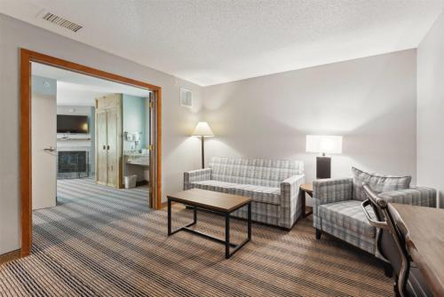 AmericInn by Wyndham Wisconsin Dells, Wisconsin Dells (updated prices 2025)