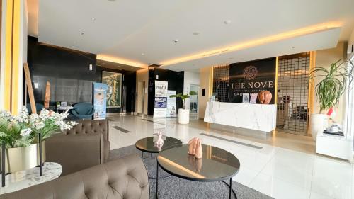 REOTEL at THE NOVE - NUVASA BAY Serviced Apartment, Telukmataikan ...
