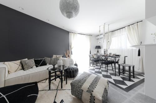 KANADE House, Osaka (updated prices 2025)