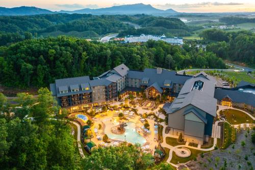 Dollywood's HeartSong Lodge & Resort, Pigeon Forge (updated prices 2025)