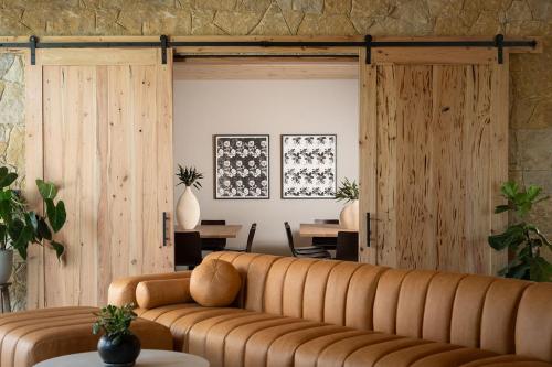 Onera Fredericksburg, Fredericksburg (updated prices 2025)