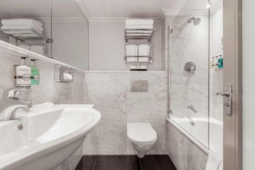 Radisson Blu Hotel, London Marble Arch, London (updated prices 2025)