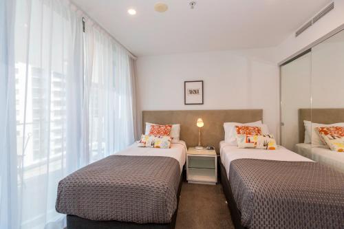 Artique Surfers Paradise - Official, Gold Coast (updated prices 2025)