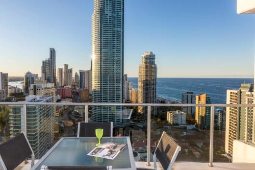 Artique Surfers Paradise - Official, Gold Coast (updated prices 2025)