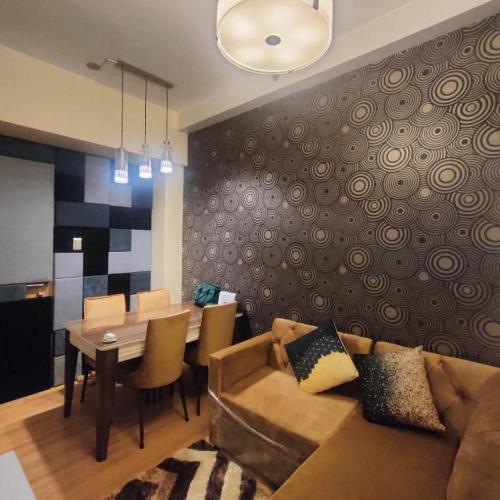 Worry Free Staycation Trees Residences near SM Fairview มะนิลา (ราคาอัป ...