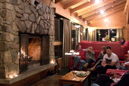 Altitude - The Lodge Smiggins, Smiggin Holes, Australia - Booking.com