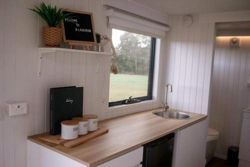 Andromache River Tiny House for Coastal Glamping near Airlie Beach ...
