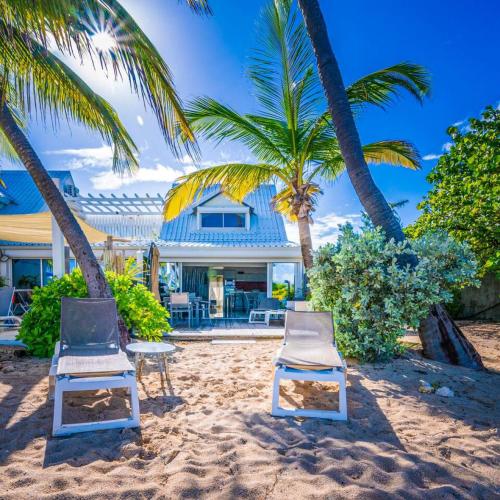 Cottage Beach House NBBC 2, beachfront, pools, Baie Nettle (precios ...