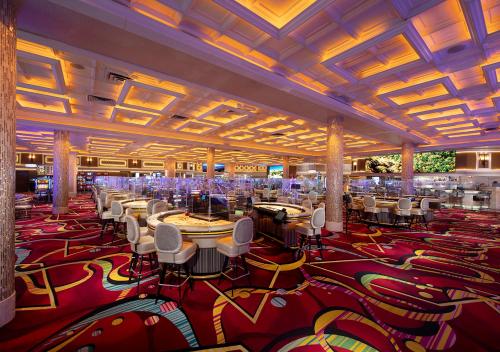 Peppermill Hotel Casino in W Wendover, Nevada, West Wendover (updated ...