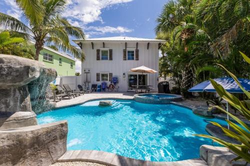 Island House, Siesta Key (updated prices 2025)