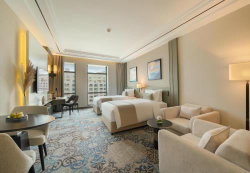 Mileo Hotel The Palm, Dubai (updated prices 2025)