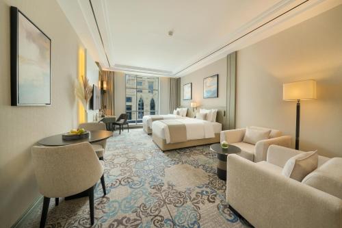 Mileo Hotel The Palm, Dubai (updated prices 2025)