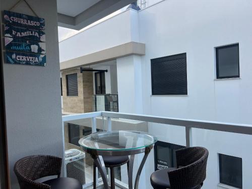 Lindo! Apto completo na Praia de Palmas! ZI02I, Governador Selso Ramos ...