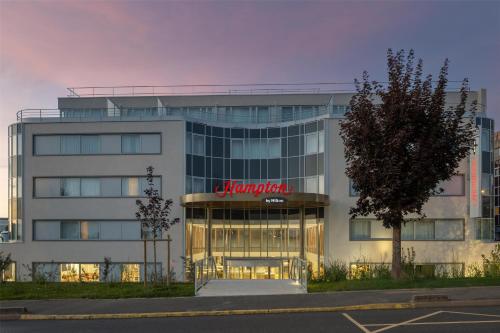 Hampton By Hilton Paris Charles De Gaulle Airport Roissy En France