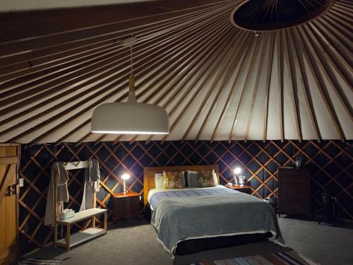 Glamping yurt hole in the rock accomodation, Cape Foulwind (nove cijene ...