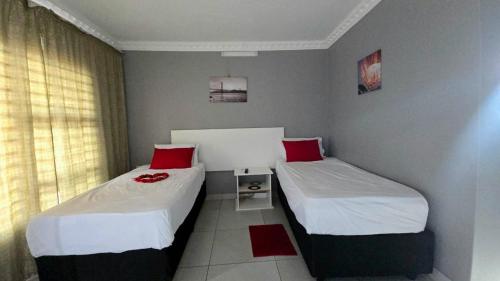 Monavy Riverside Hotels in Tzaneen, Lenyenye (updated prices 2025)