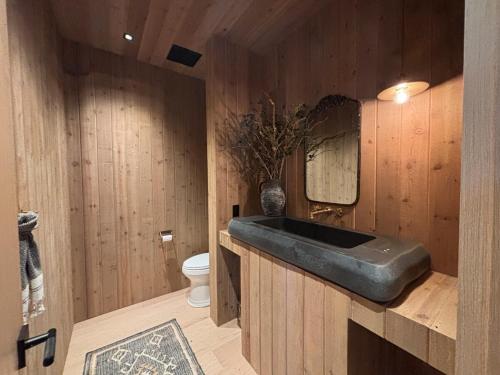 Hot tub, Golf simulator, Steam Room, Big Sky (2025-ös frissített árak)