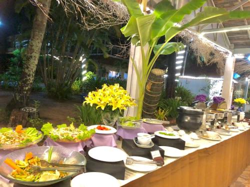 Nataya Round House Coral Bay Resort, Kampot (updated prices 2025)
